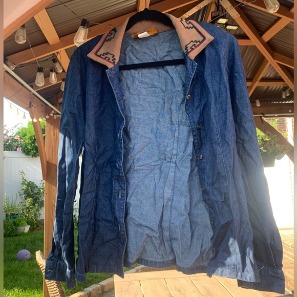 Sharon Young | Tops | Sharon Young Sportswear 9s Denim Button Down With ...